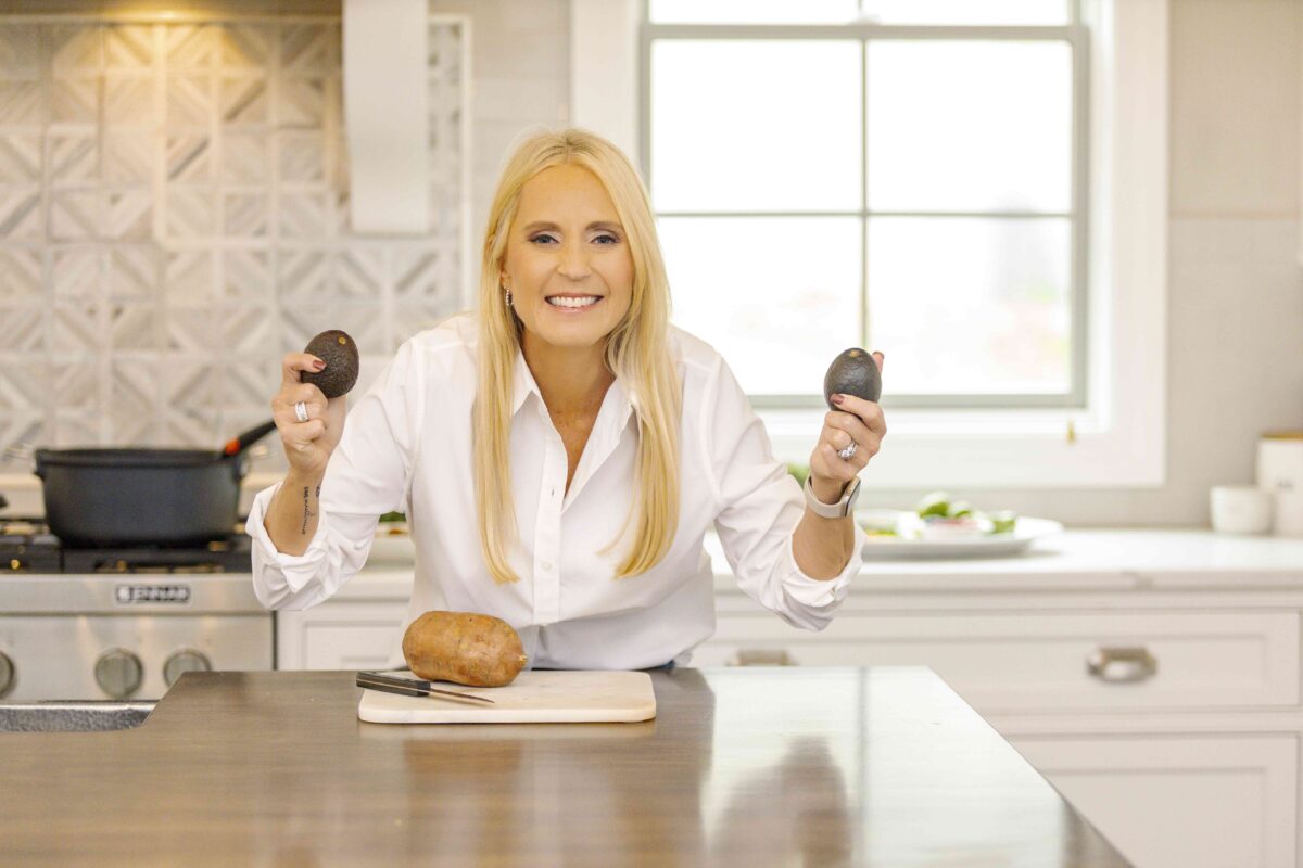 The Role of Nutrition in Your Sober Curious Journey - Food & Mood with Amy